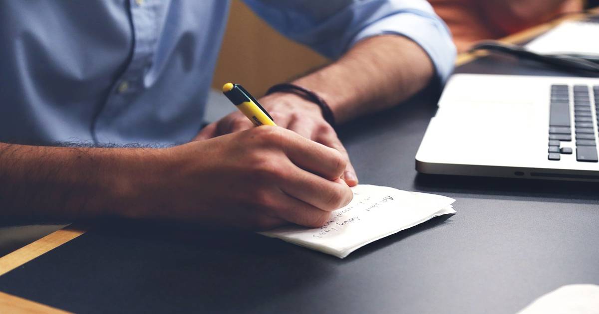 Start a Freelance Writing Business in Singapore